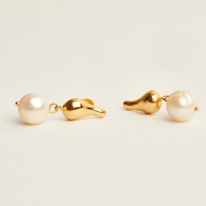 PERA EARRINGS
